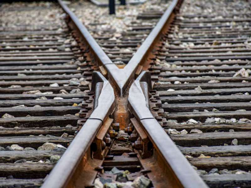 Railway Turnout Guide