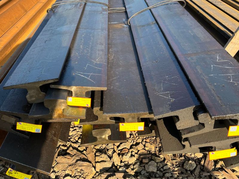 Rail Track Dimensions and Clip Specifications