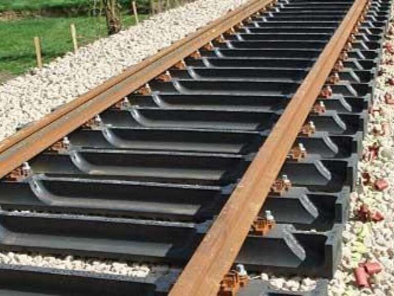 Railroad Sleepers Specifications and Fastening Systems